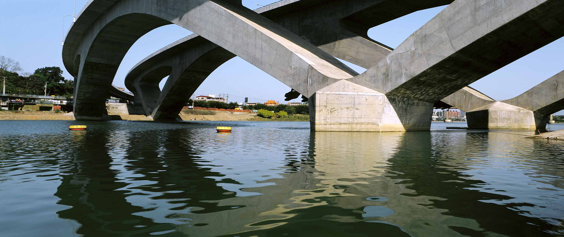 National Highway No. 3 Bitan Bridge & Xindian Tunnel - CEC